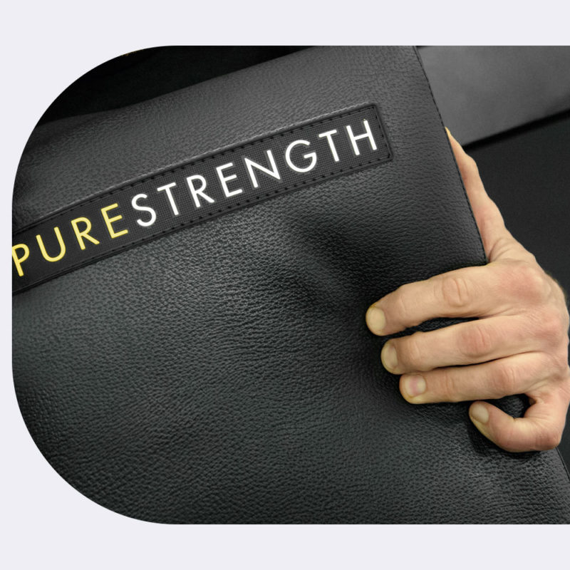 PURE STRENGTH - SHOULDER PRESS - TECHNOGYM